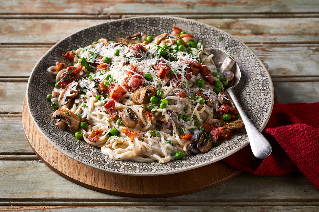 Bacon, Mushroom & Pea Spaghetti - Royco® Recipes
