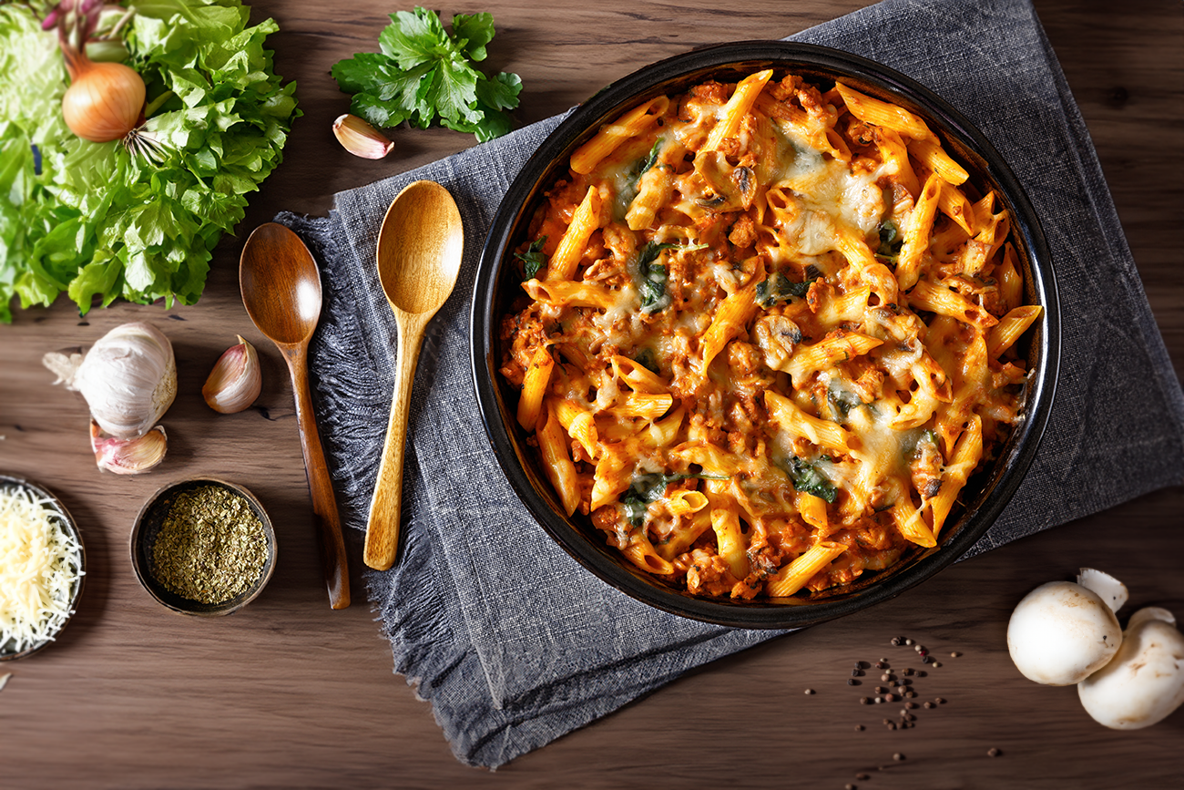 how to cook macaroni and cheese with mince